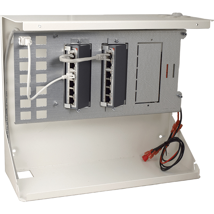 Boyesen og Munthe. POE SWITCH AX-POWER 4 PLUS, 320W, U BATT.